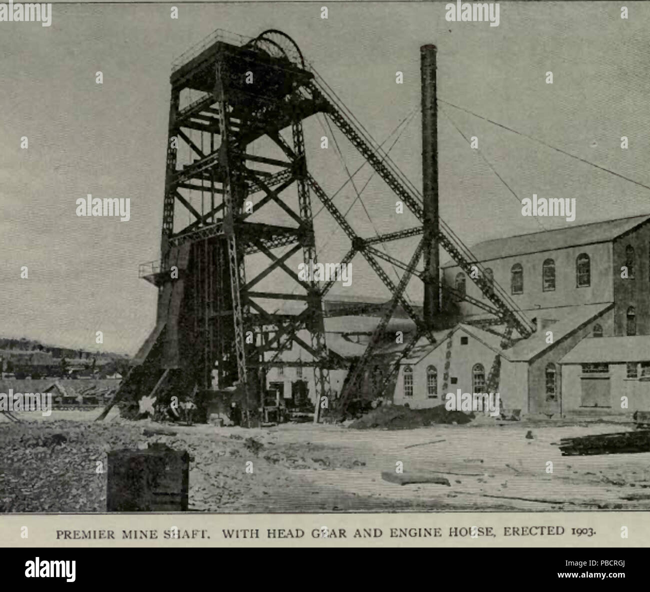 Mine shaft south africa hi-res stock photography and images - Alamy