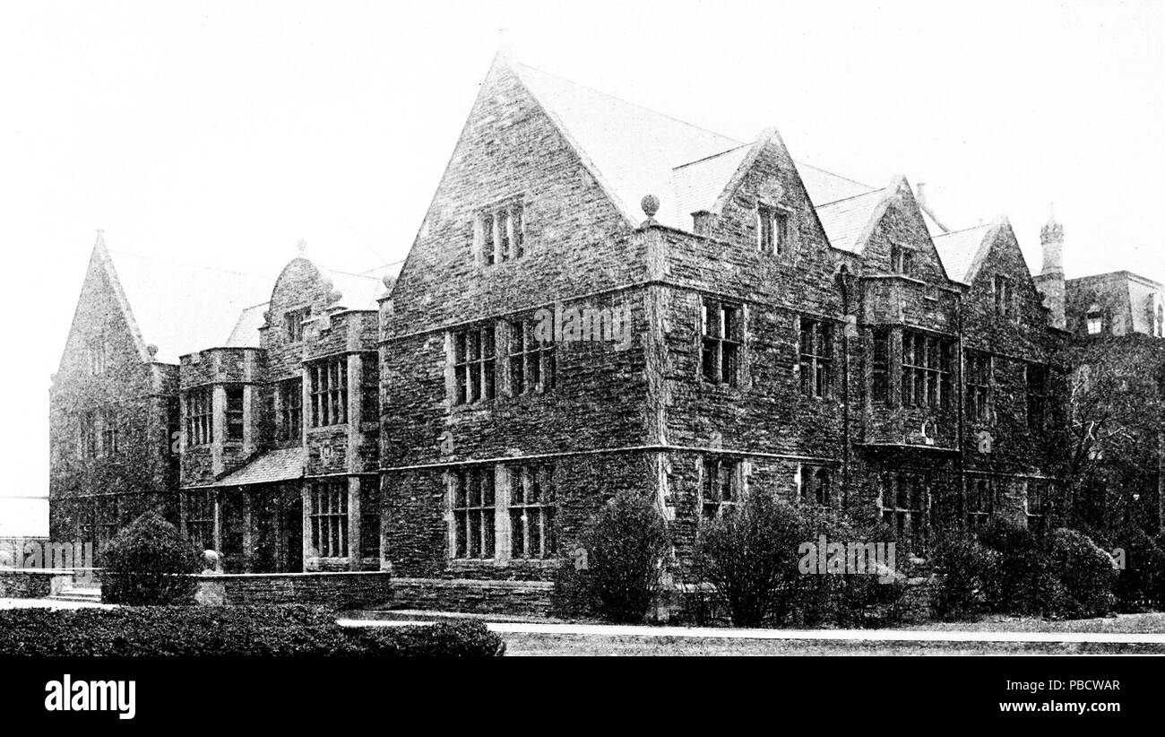 Houston hall university of pennsylvania hi-res stock photography and ...