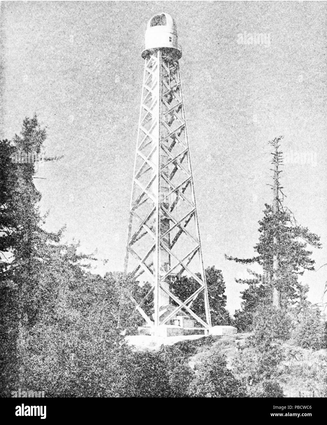 150 foot solar tower Black and White Stock Photos & Images - Alamy