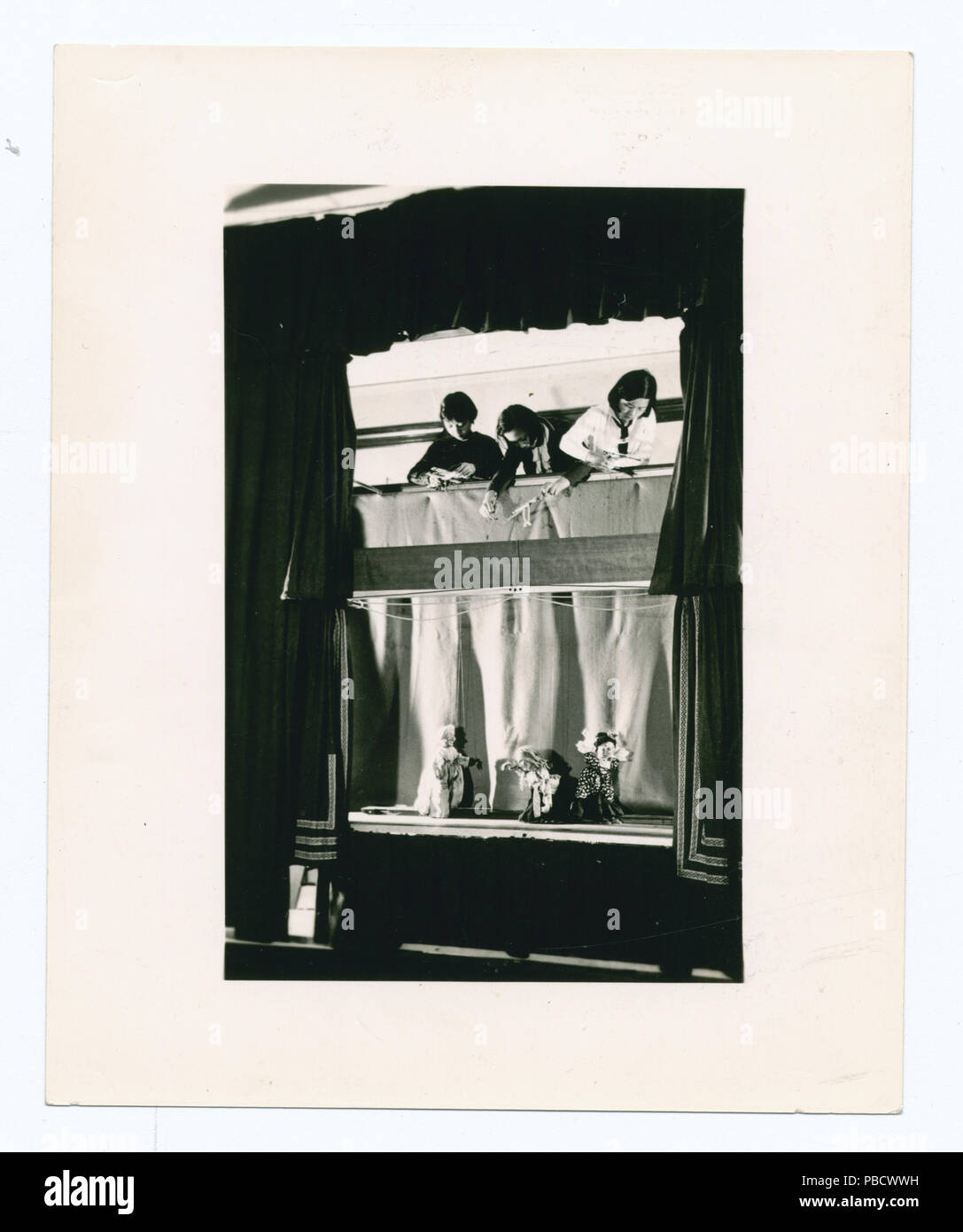 Art of puppet Cut Out Stock Images & Pictures - Alamy