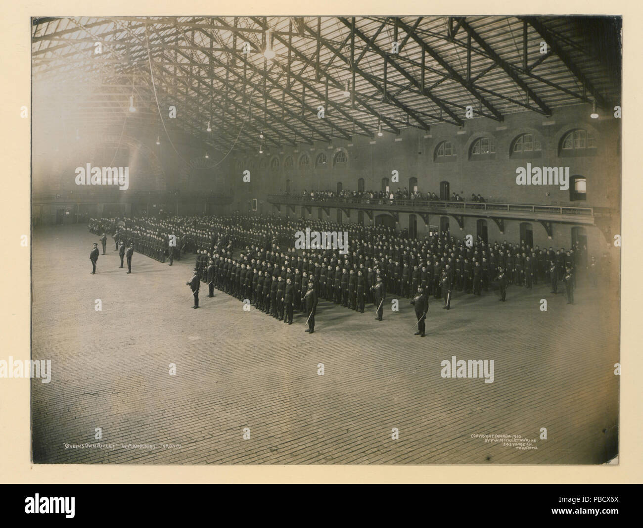 Queens own rifles hi-res stock photography and images - Alamy