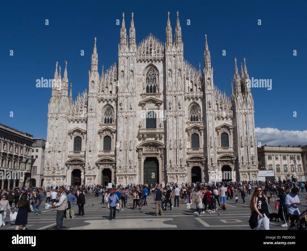 Catedral de milan hi-res stock photography and images - Alamy
