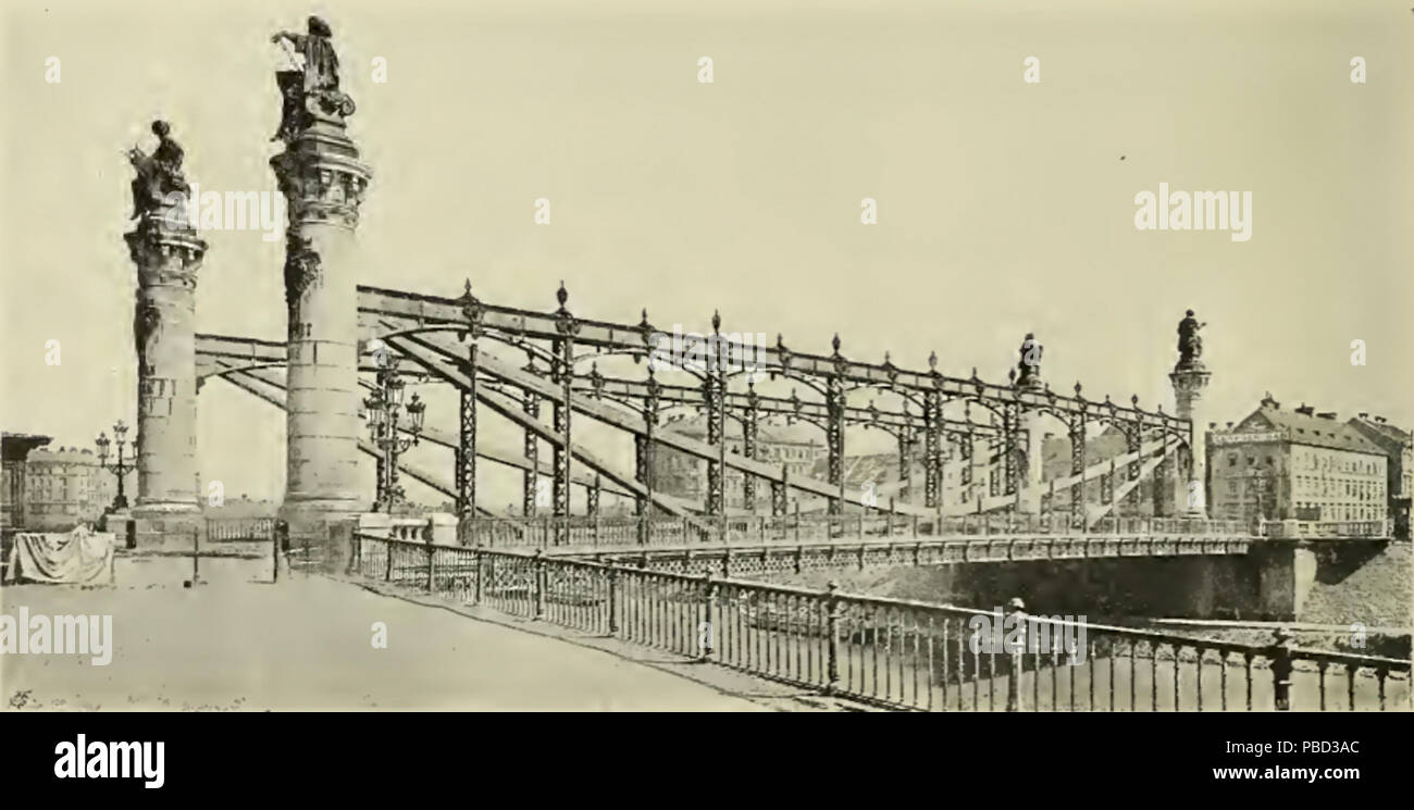 Augartenbrucke hi-res stock photography and images - Alamy