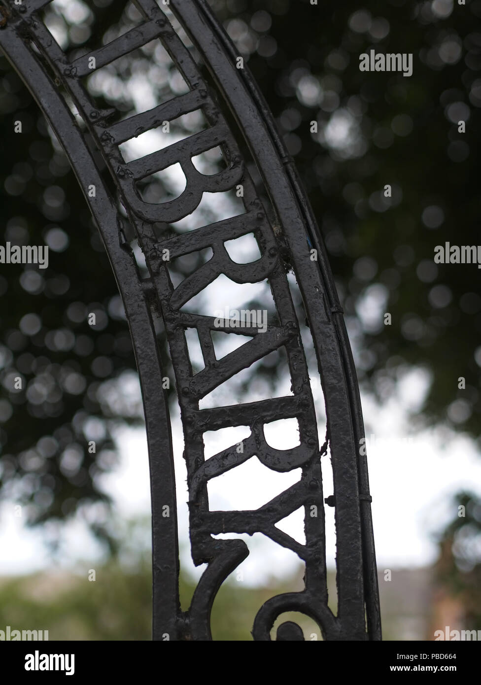 British library entrance gate hi-res stock photography and images - Alamy