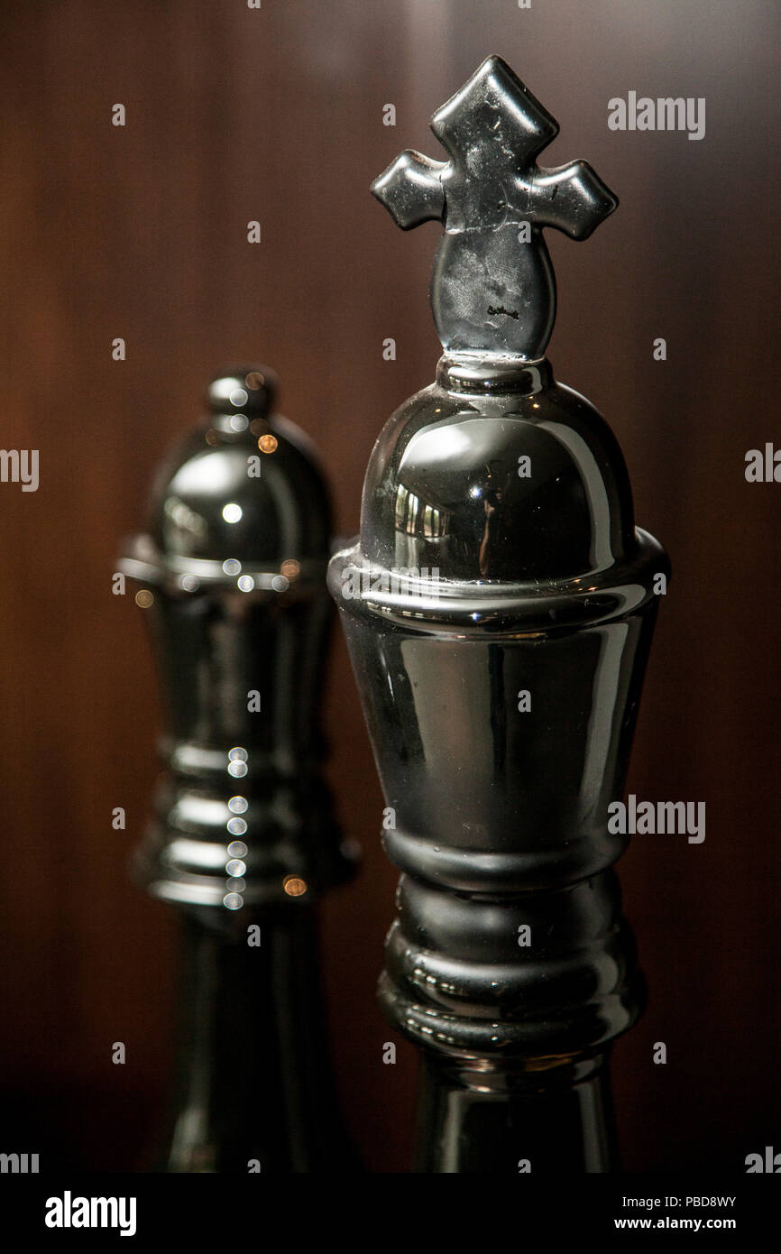 Chess board setup hi-res stock photography and images - Alamy