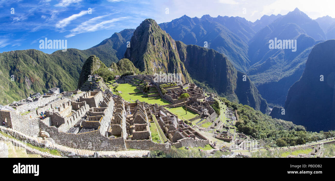 Ancient Inca Ruins of Machu Picchu Stock Photo - Alamy