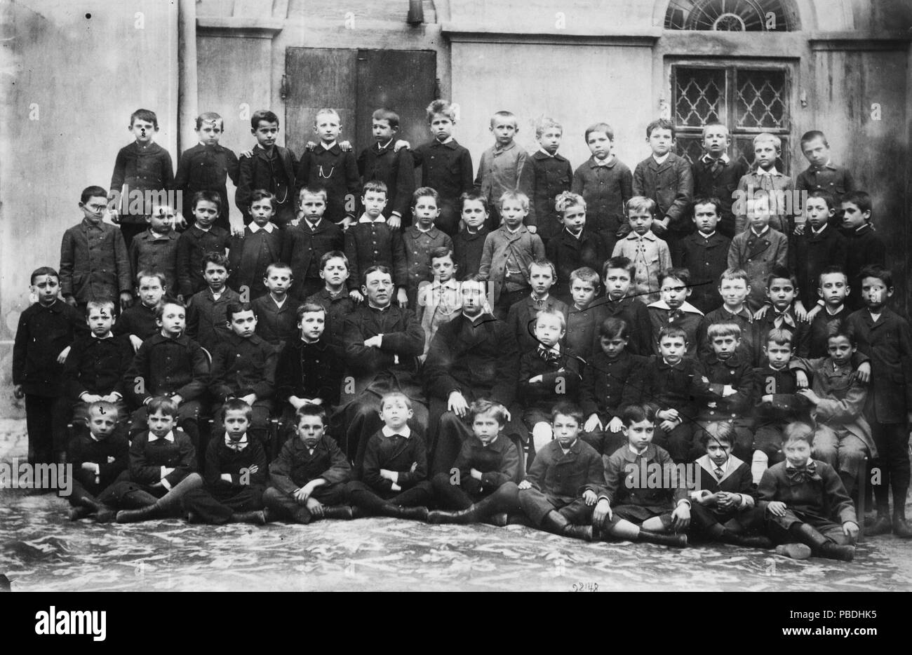 Historical photo school class hi-res stock photography and images - Alamy