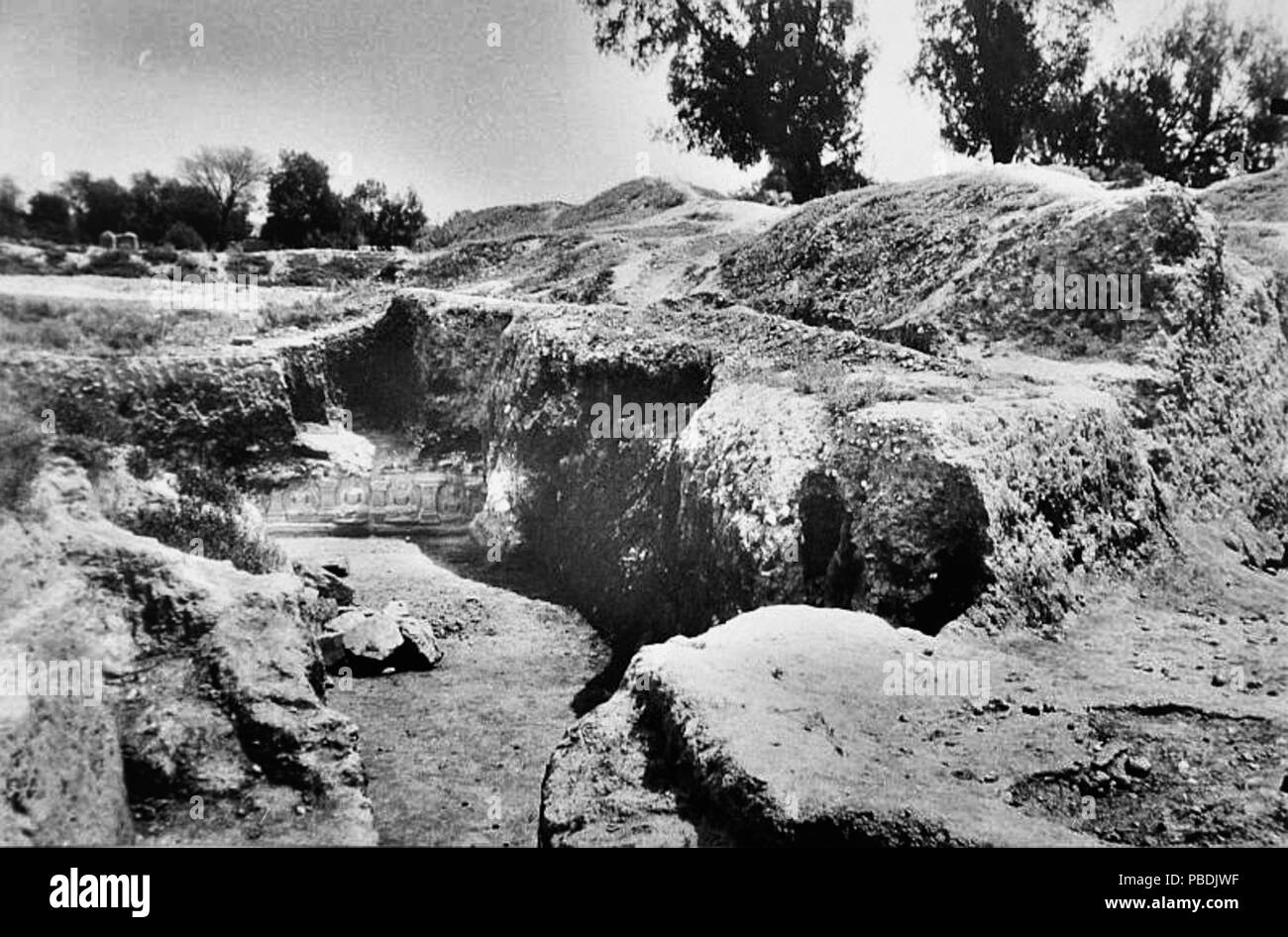 1311 Shah-ji-ki-Dheri excavation 1910 Stock Photo - Alamy