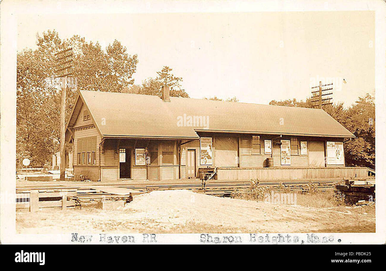 1312 Sharon Heights station postcard Stock Photo - Alamy