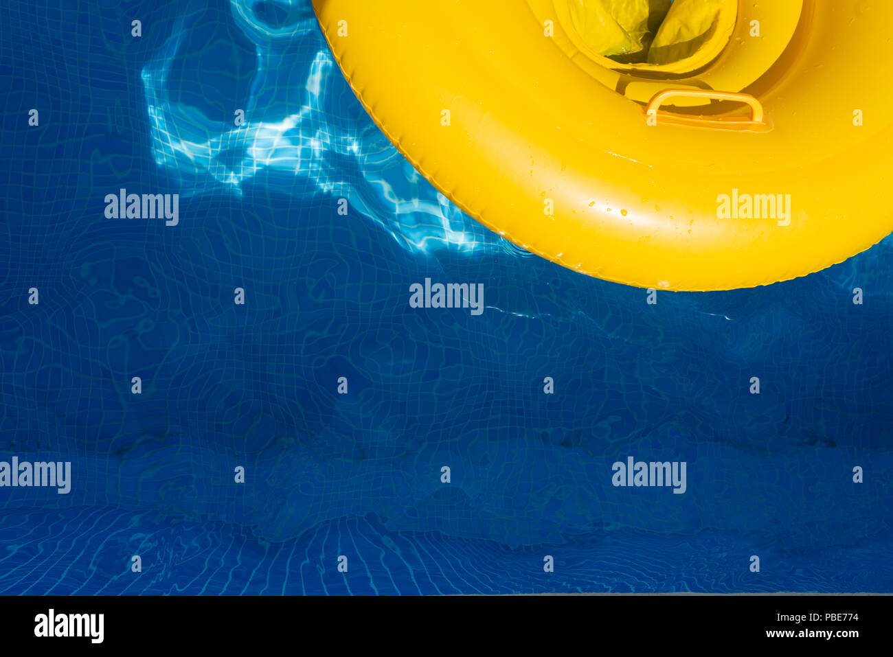 Abstract yellow pool hi-res stock photography and images - Alamy
