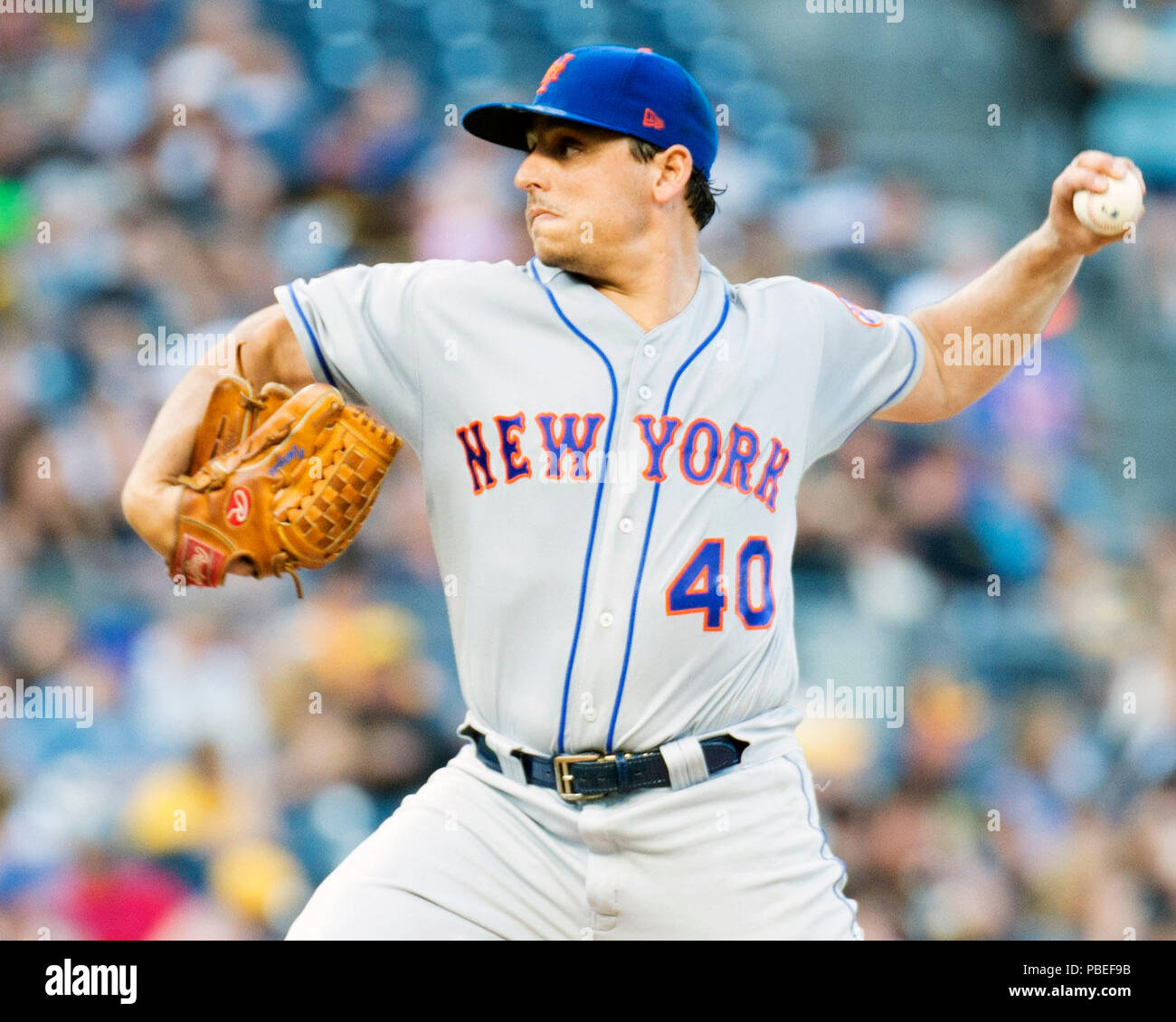 July 27, 2018:New York Mets starting pitcher Jason Vargas (40) pitches ...