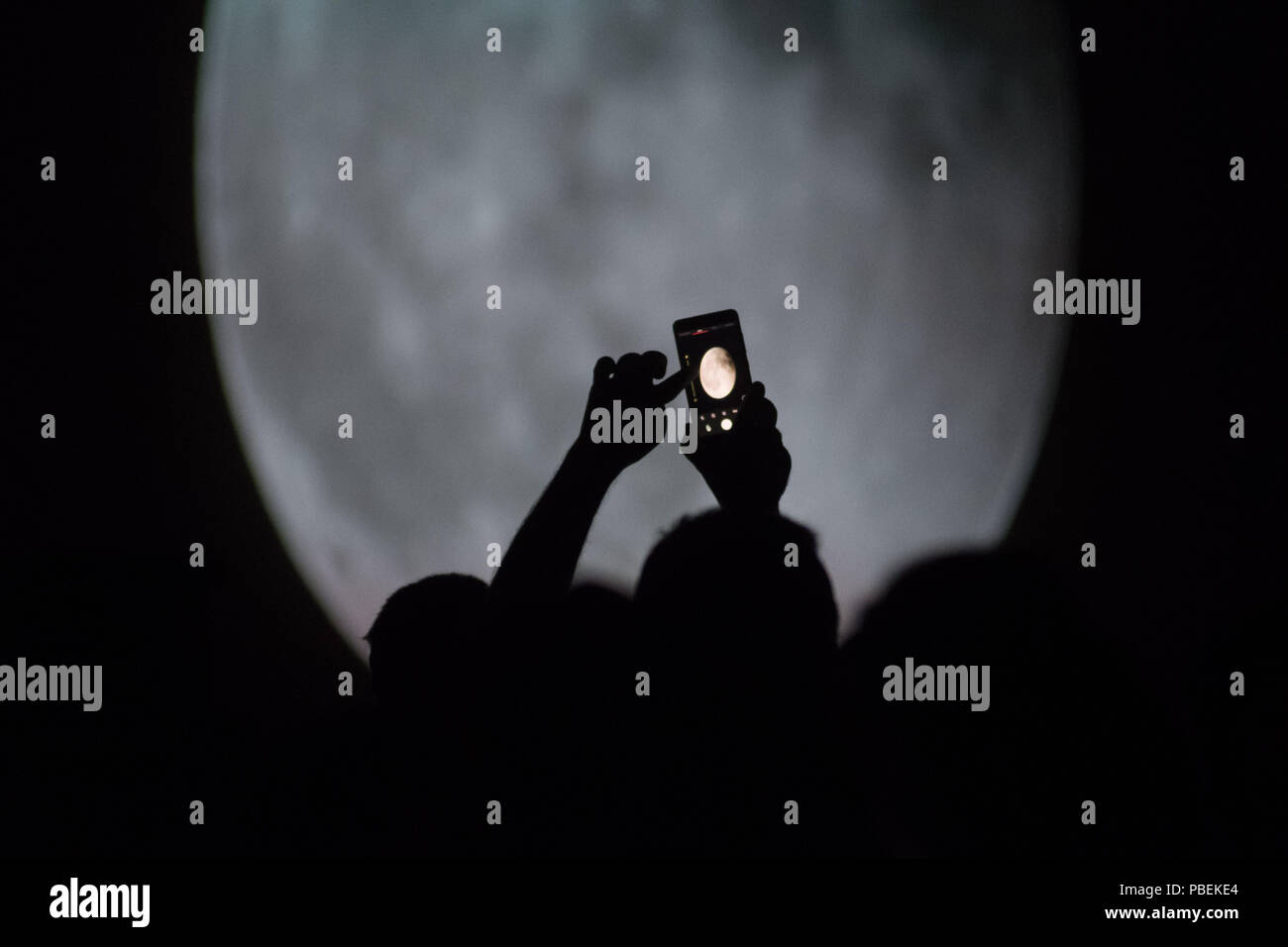 Big screen projection hi-res stock photography and images - Alamy