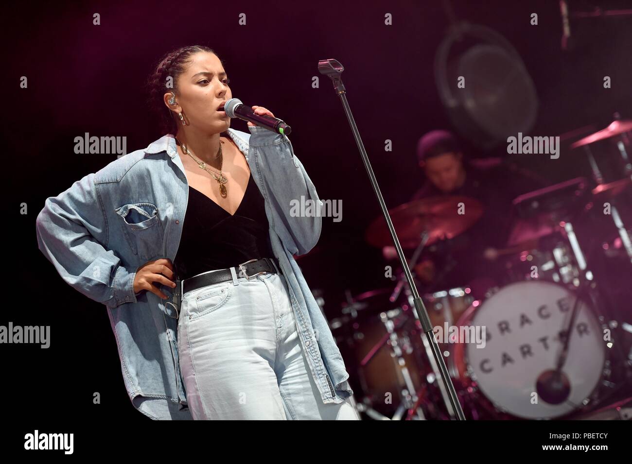 Grace Carter High Resolution Stock Photography and Images - Alamy