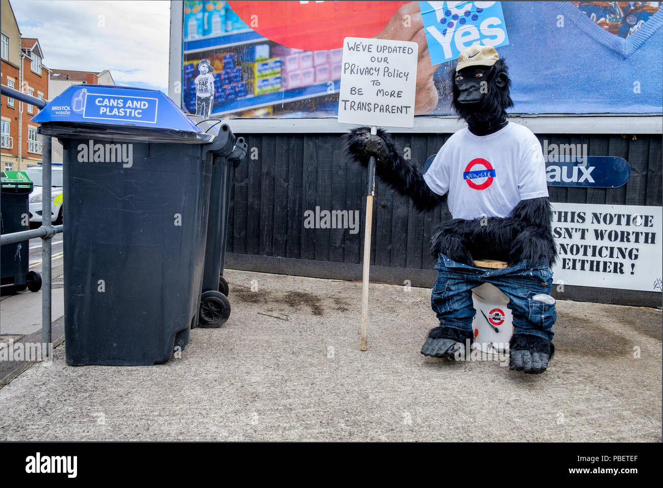North street bedminster hi-res stock photography and images - Alamy