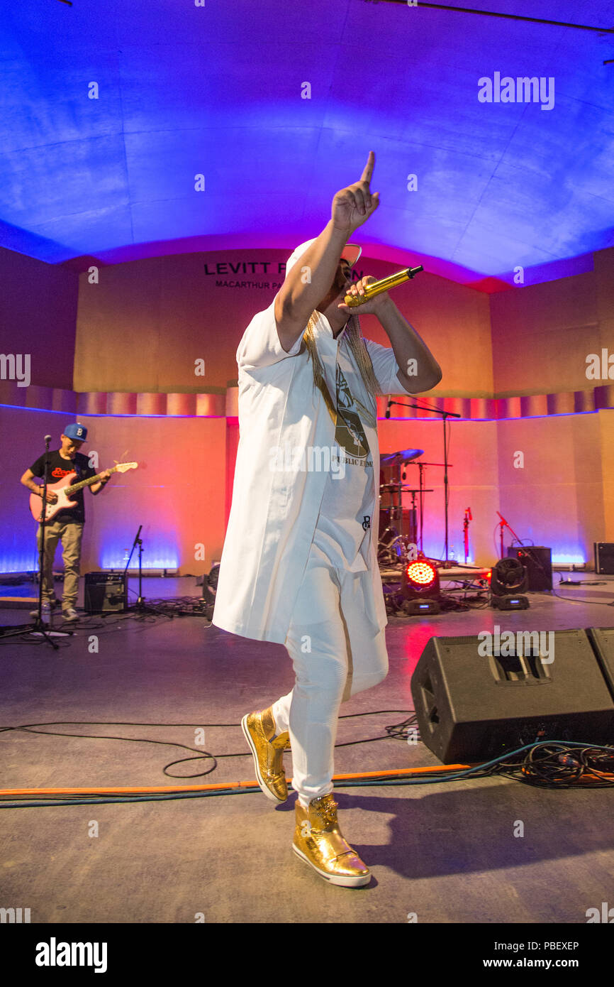 Los Angeles, California, USA. 27th July, 2018. Sammy Sam and Chuck D of ...