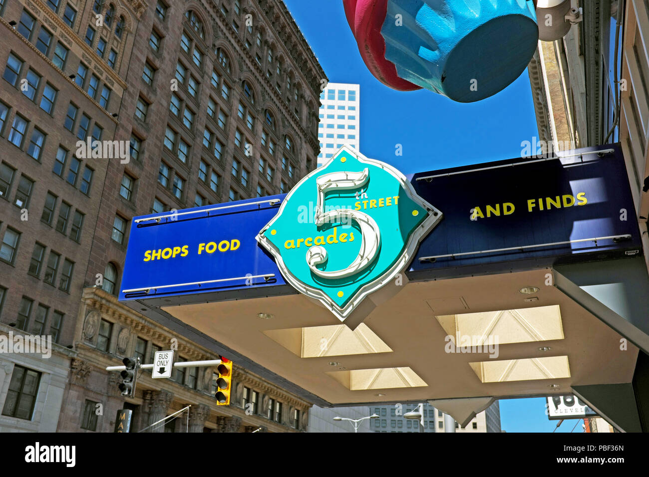 Downtown cleveland building signage hi-res stock photography and images ...