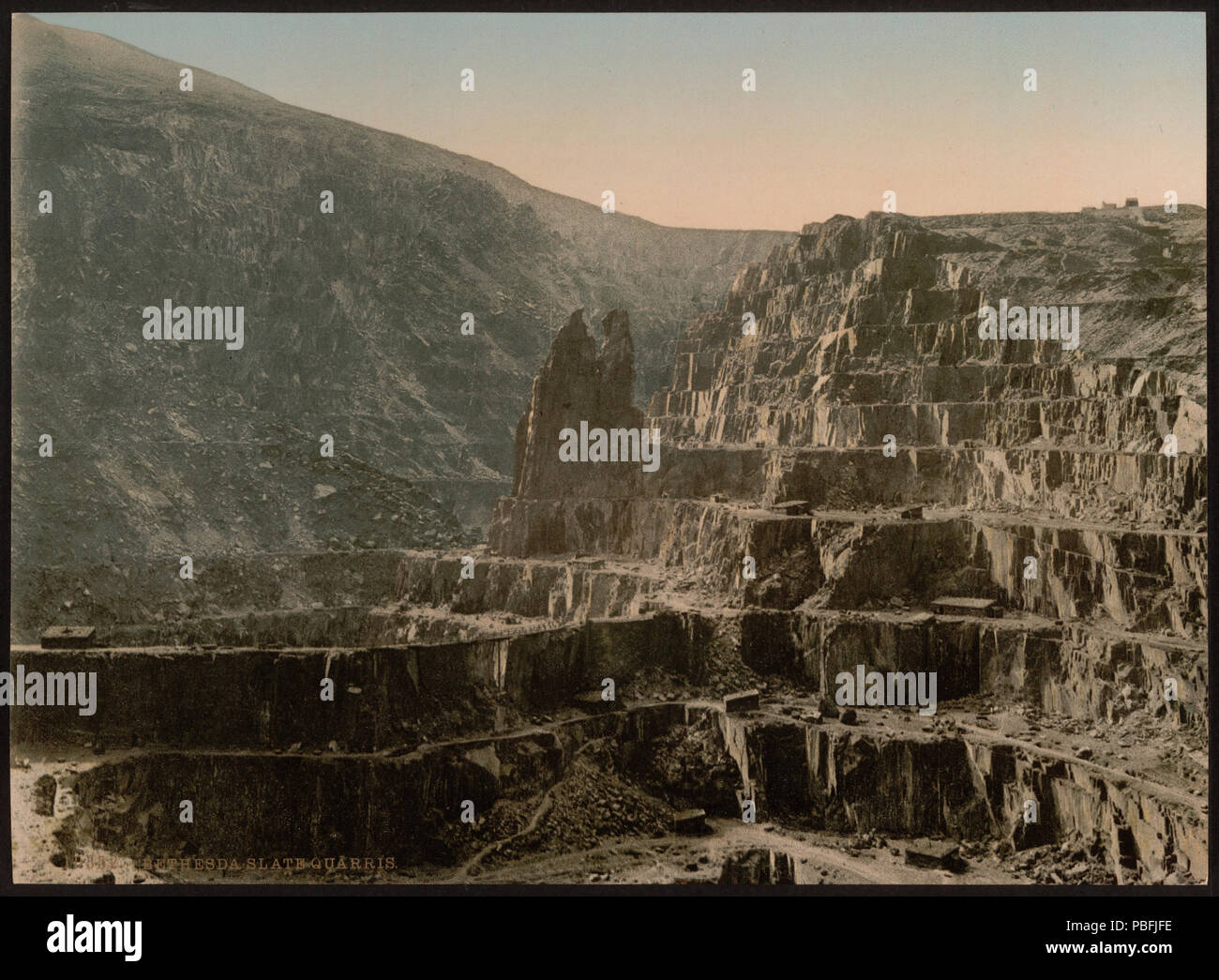 Slate quarries hi-res stock photography and images - Alamy