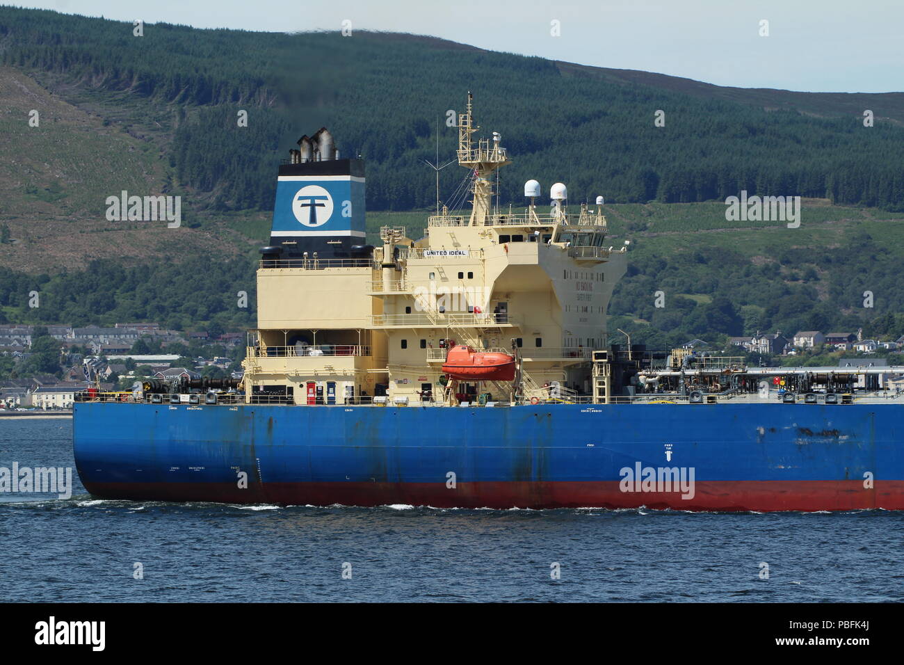 Suezmax oil tanker hi-res stock photography and images - Alamy