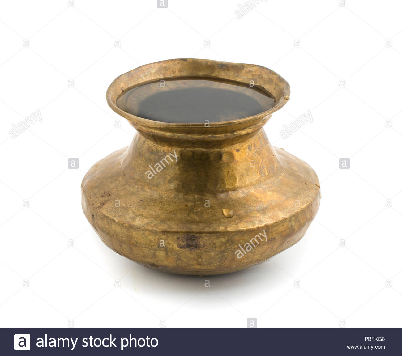 Brass Pot Of Water High Resolution Stock Photography and Images - Alamy