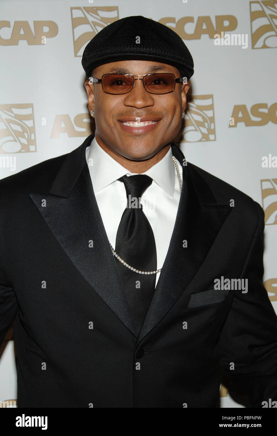 LL Cool J arriving at the ASCAP Awards 2006 at the Beverly Hilton In ...