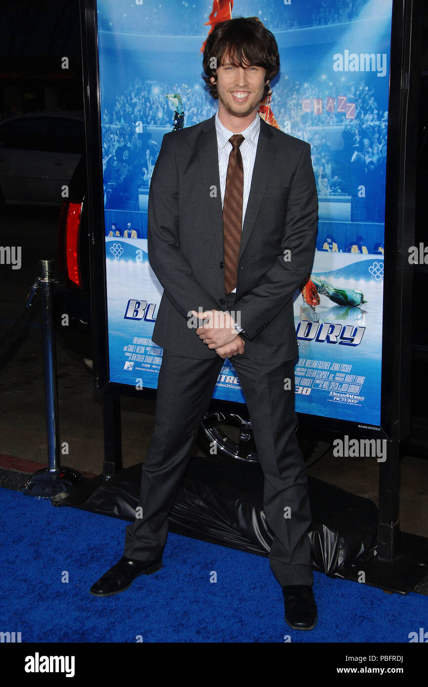 Jon Heder arriving at the BLADES OF GLORY Premiere at the Chinese ...