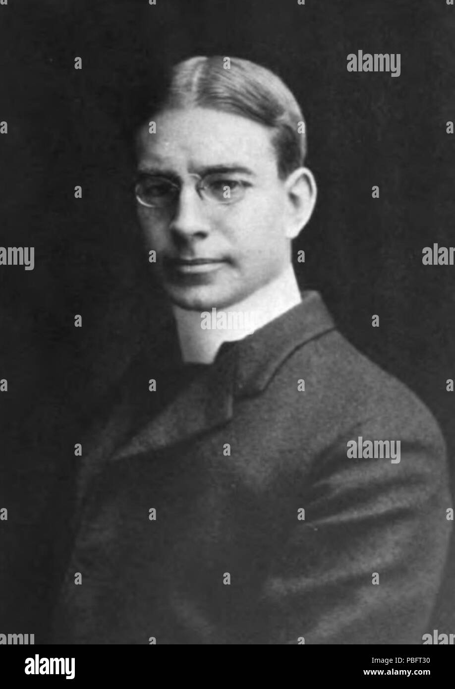 Robert lewis Black and White Stock Photos & Images - Alamy