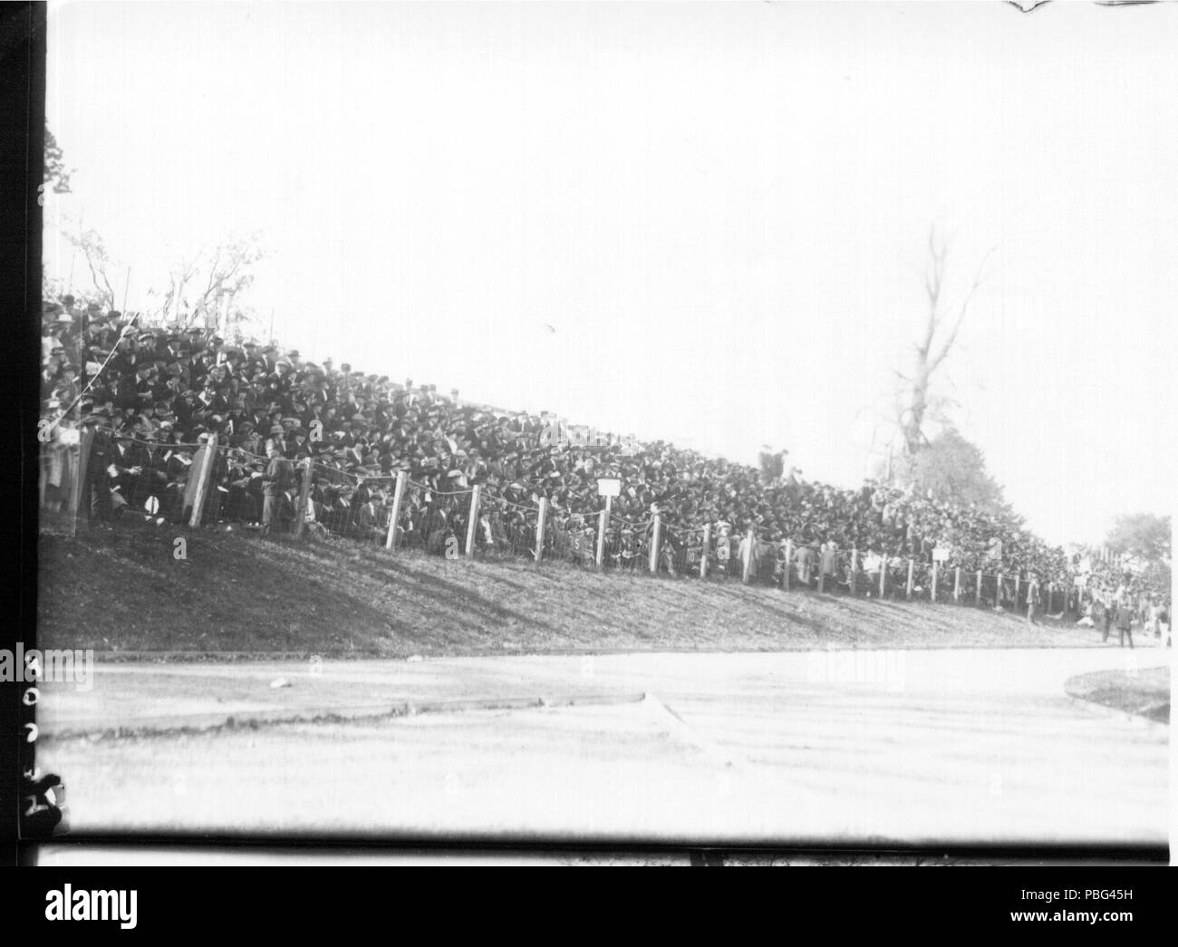 1920s college football game hi-res stock photography and images - Alamy