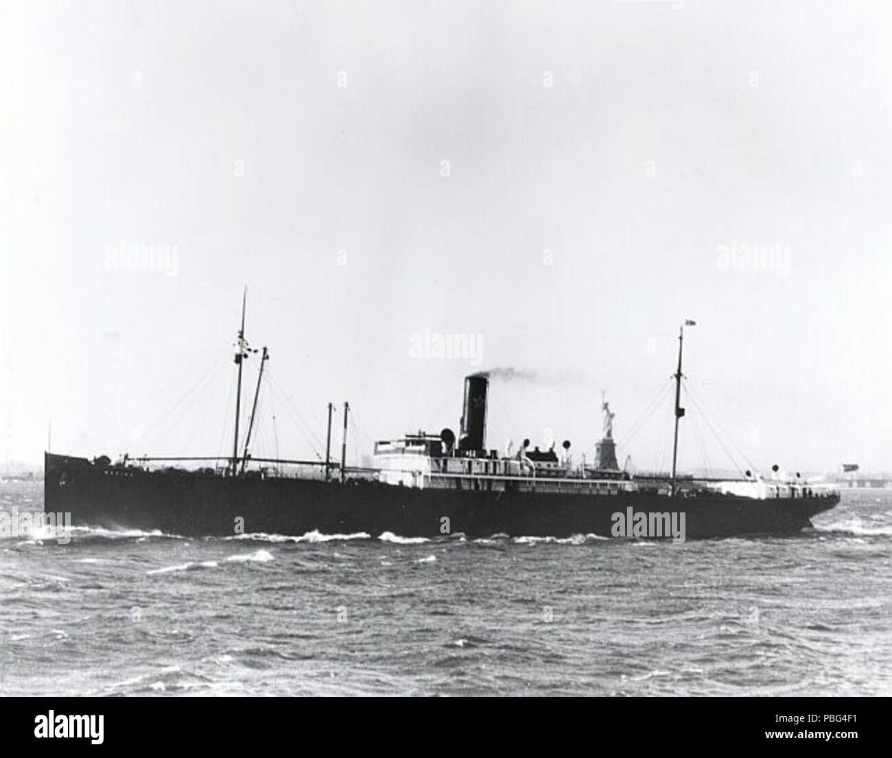 Colonial new york port hi-res stock photography and images - Alamy