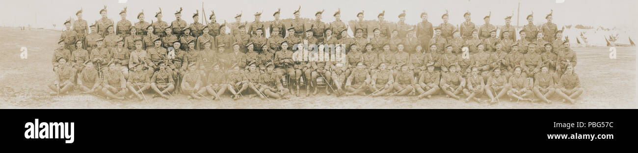 Highland brigade hi-res stock photography and images - Alamy