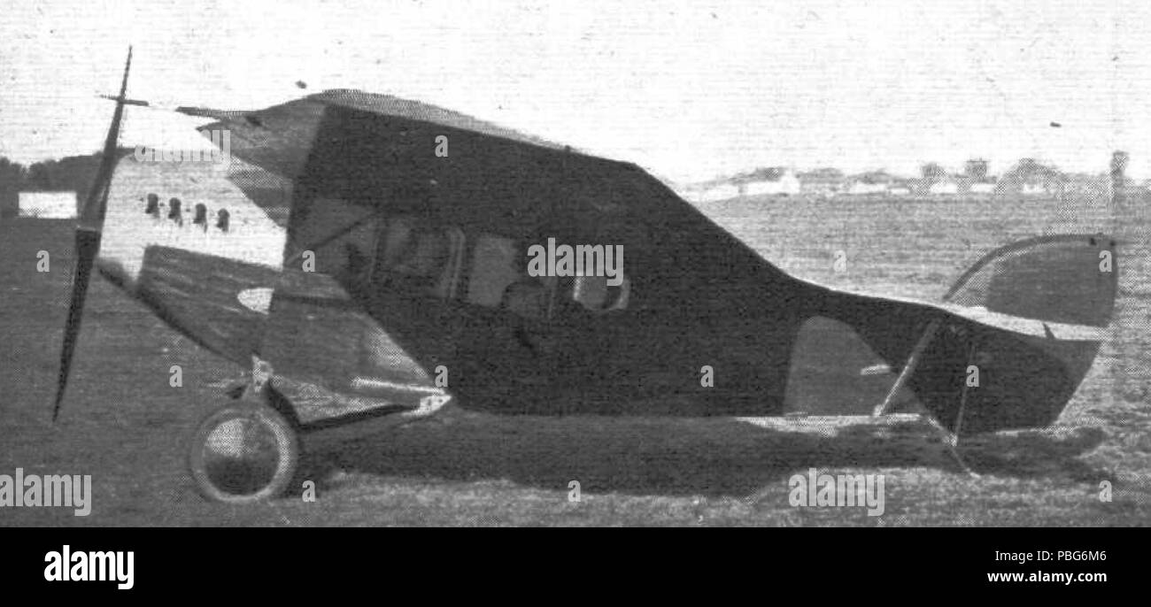 Monoplane wing Black and White Stock Photos & Images - Alamy