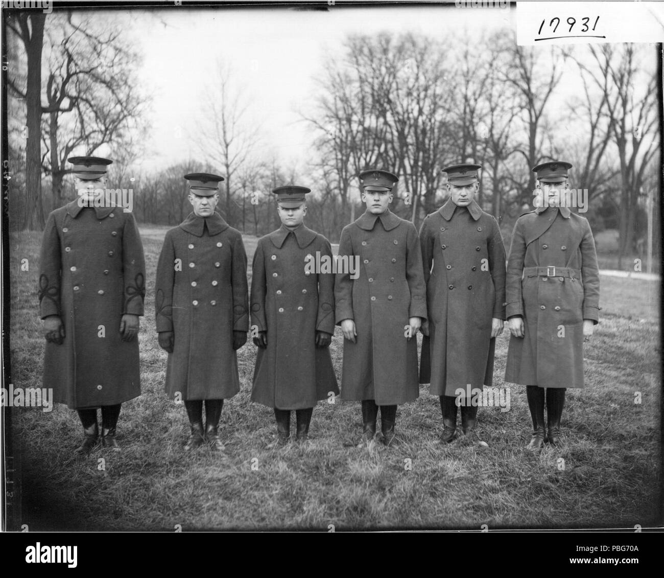 Student army training corp hi-res stock photography and images - Alamy