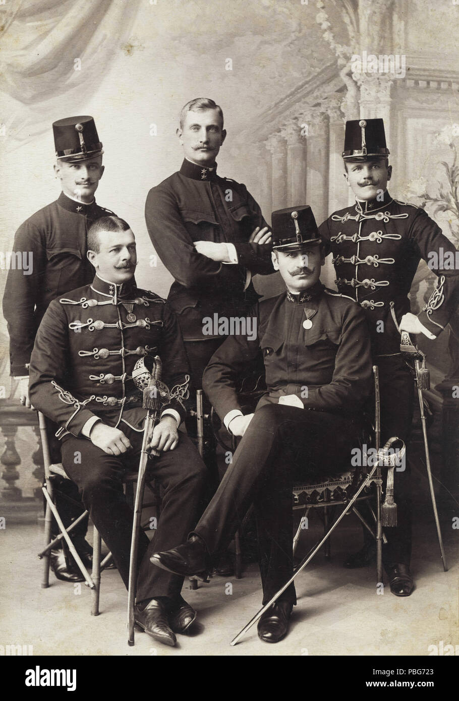 1580 Studio, soldier, sword, shako, weapon, tableau Fortepan 75312 ...