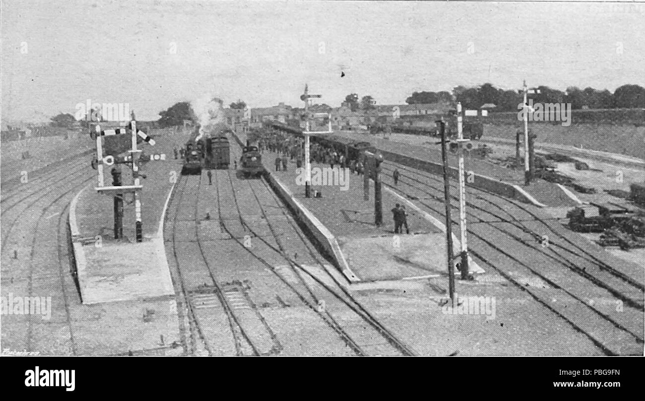 1600 Tattenham Corner railway station Stock Photo - Alamy