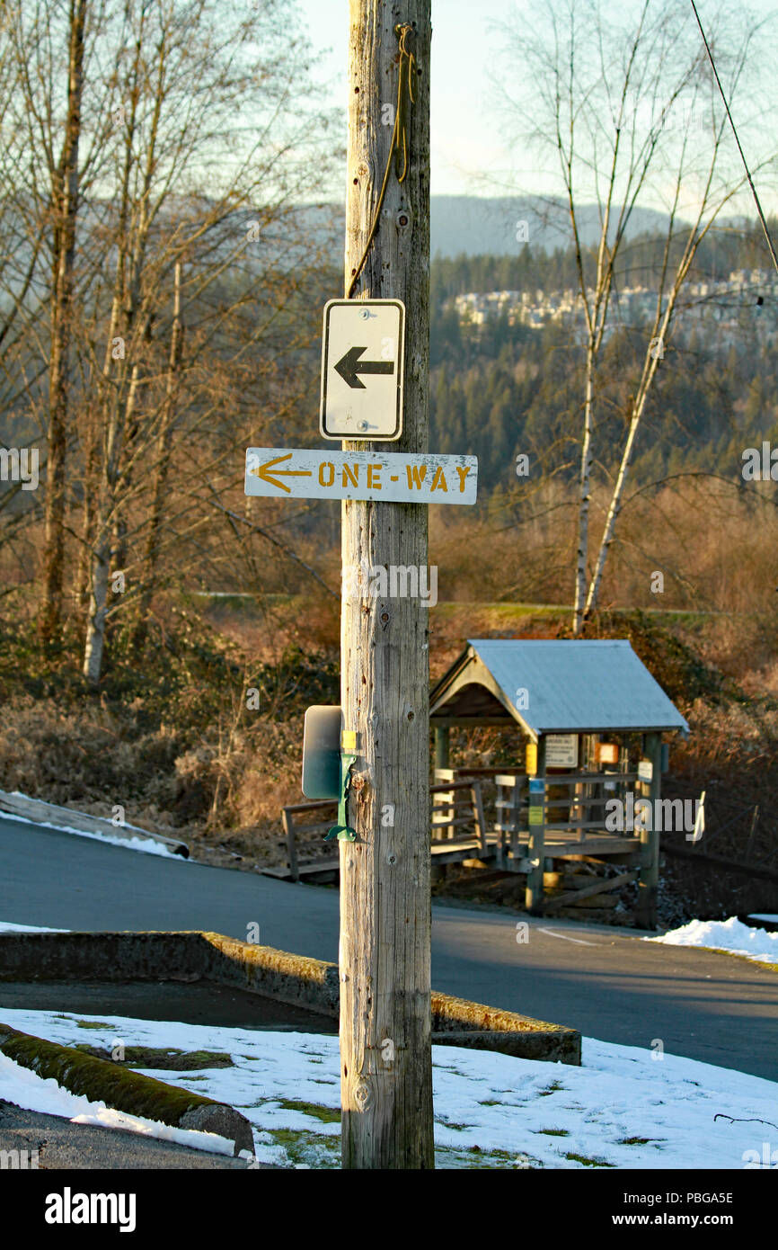 one way sign on a trail Stock Photo - Alamy