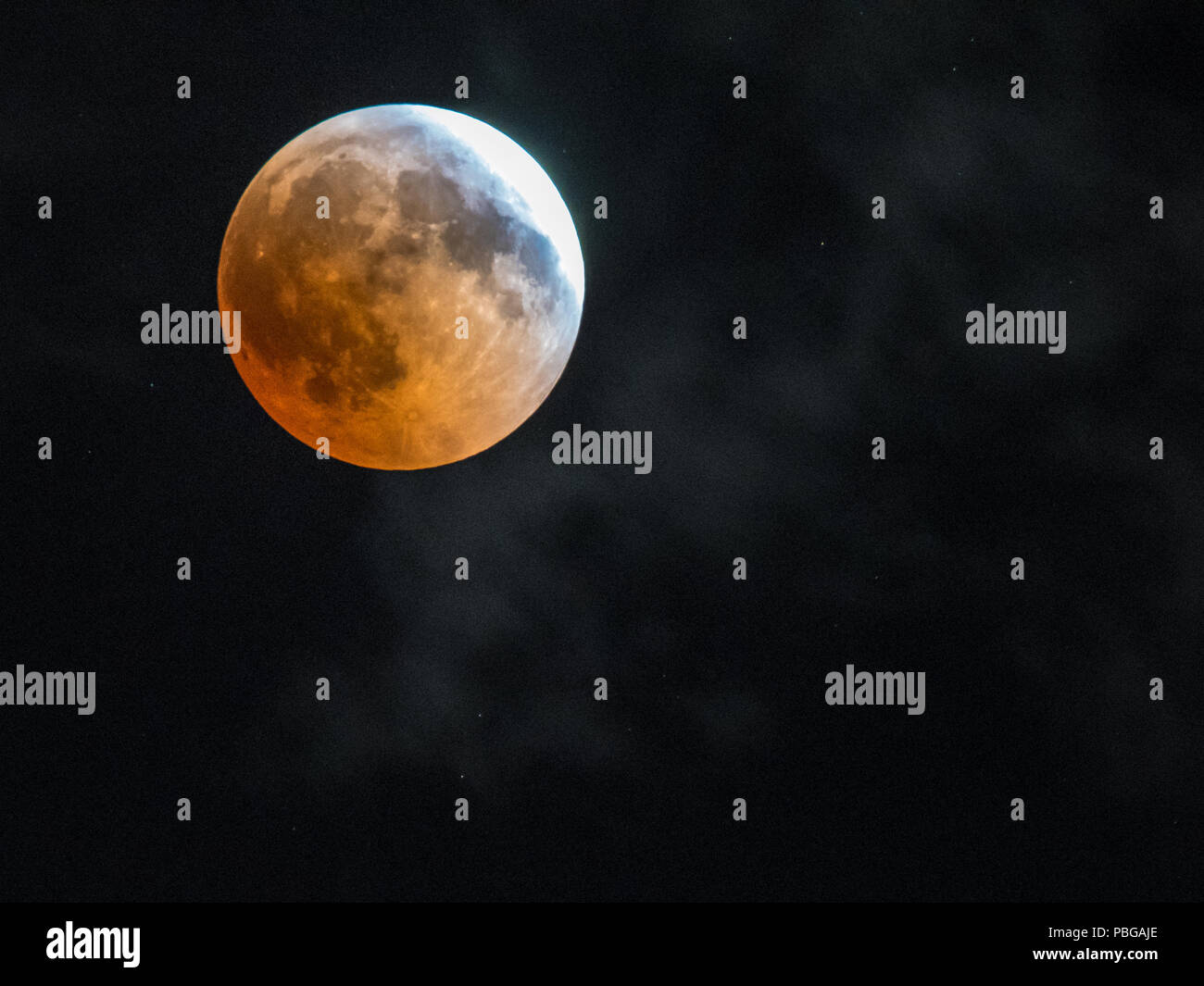 Moon close up telescope hi-res stock photography and images - Alamy