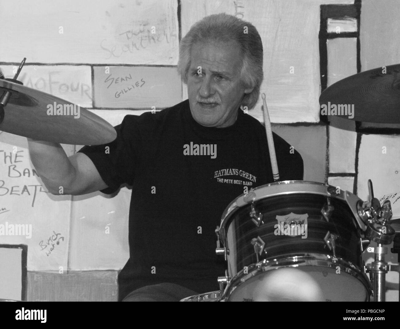 Pete Best Beatles Stock Photos & Pete Best Beatles Stock Images - Alamy