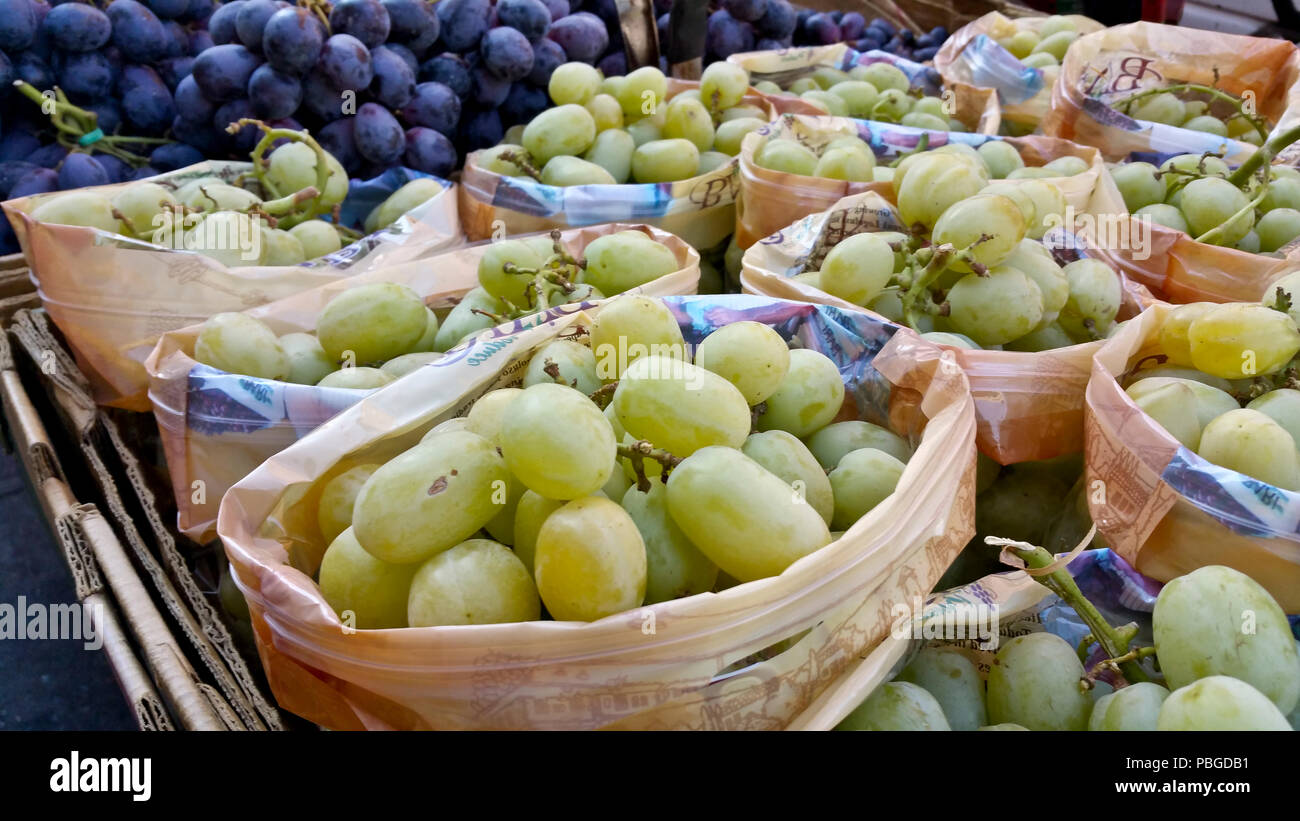 selection of grapes for sale at an outdoor Chinatown food market Stock ...