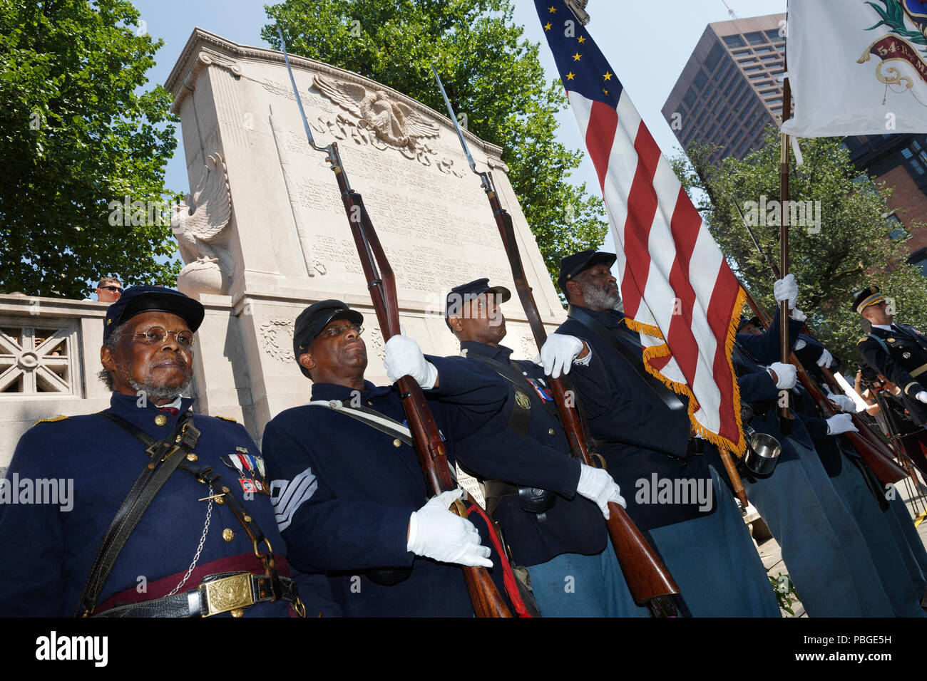 American Civil War re-enactors from Massachusetts 54th Infantry ...
