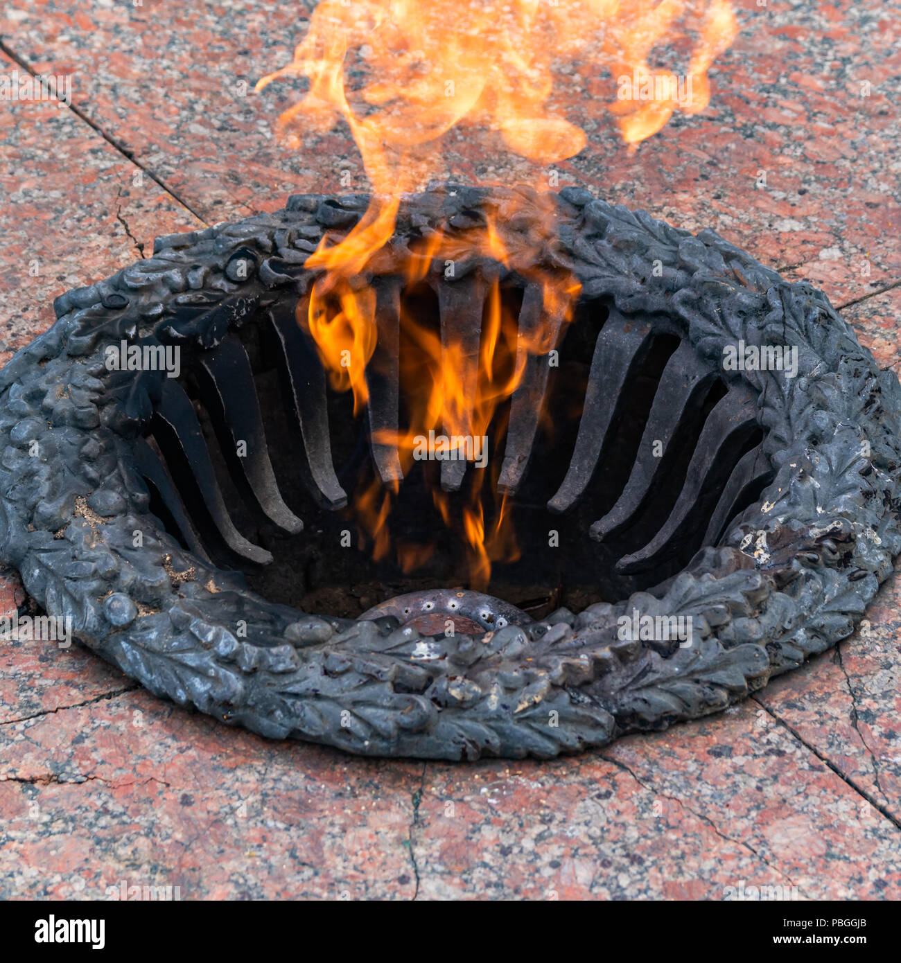 Everlasting fire hi-res stock photography and images - Alamy