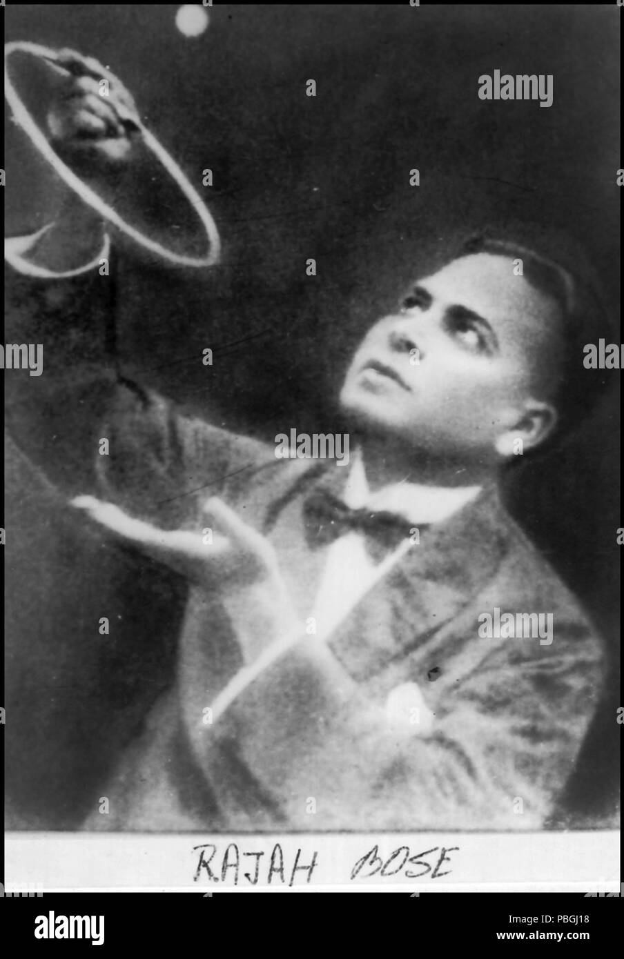 982 Magician Rajah Bose Stock Photo - Alamy