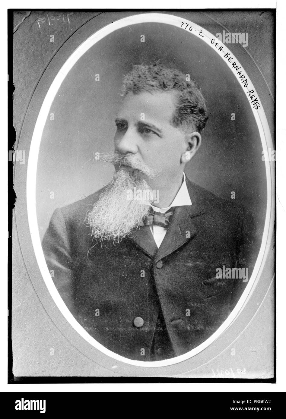 Bernard 20 Black and White Stock Photos & Images - Alamy