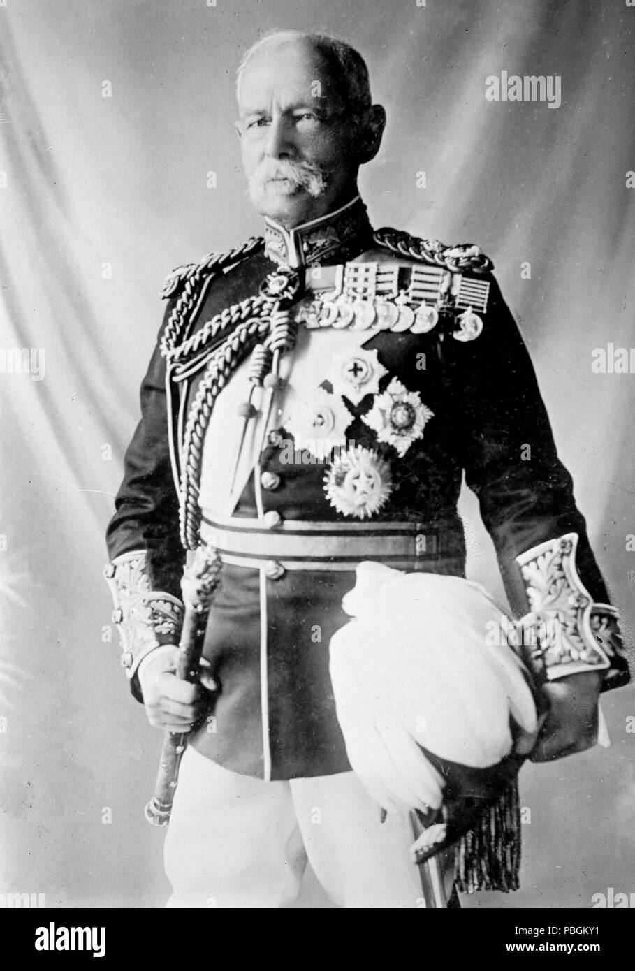Gen. Lord Roberts, in uniform Stock Photo - Alamy