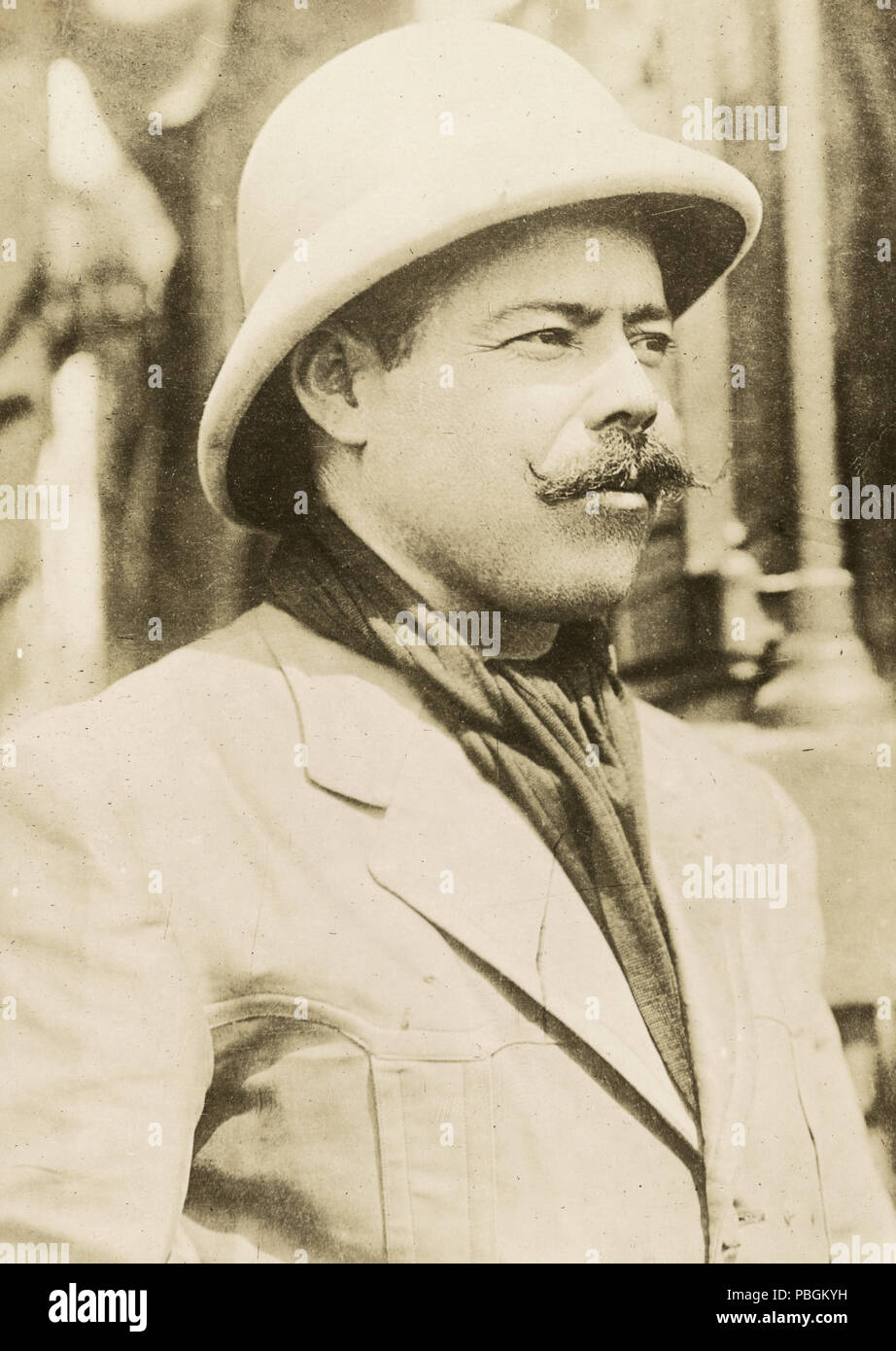 Francisco villa hi-res stock photography and images - Alamy