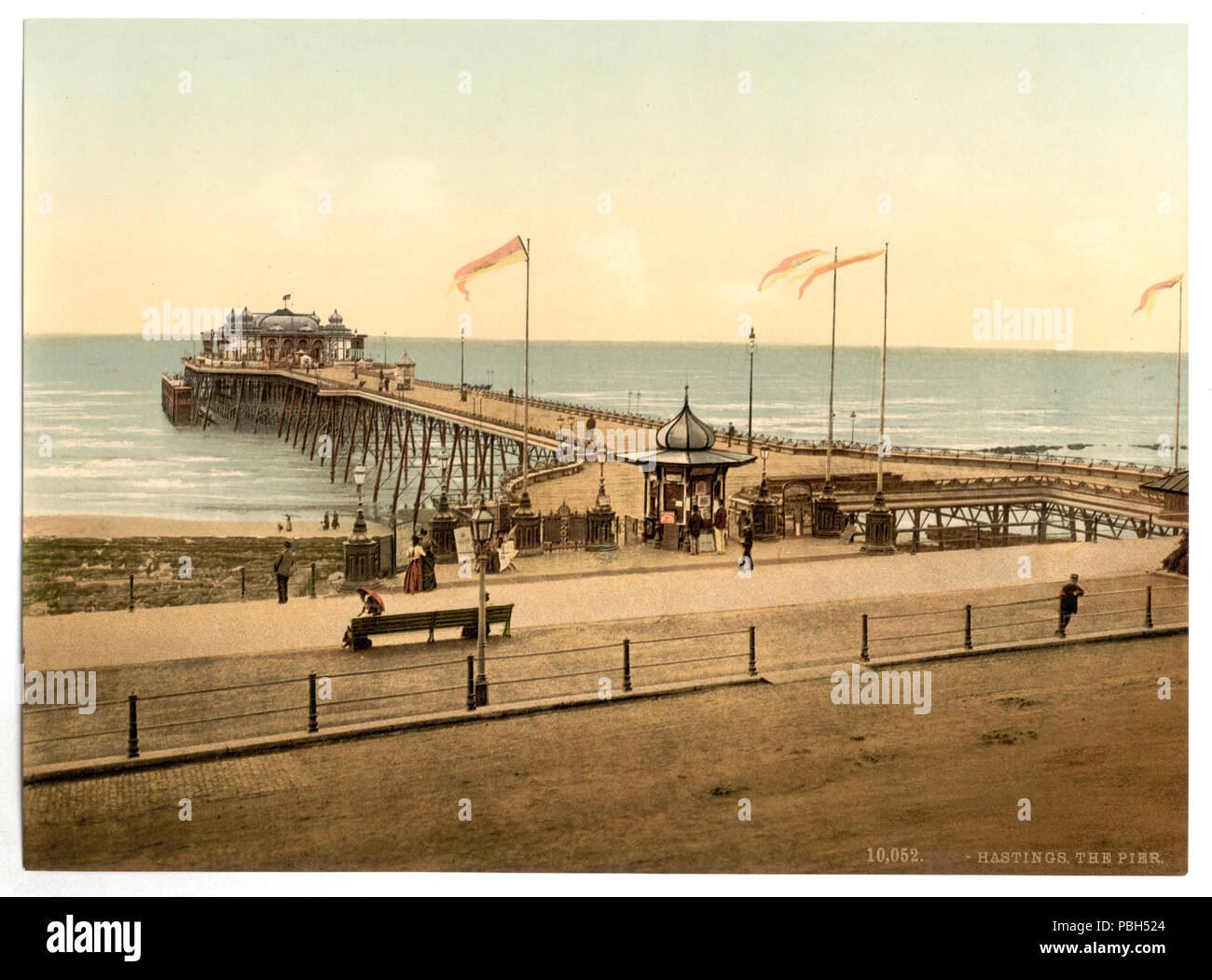 Victorian pier hastings in hi-res stock photography and images - Alamy