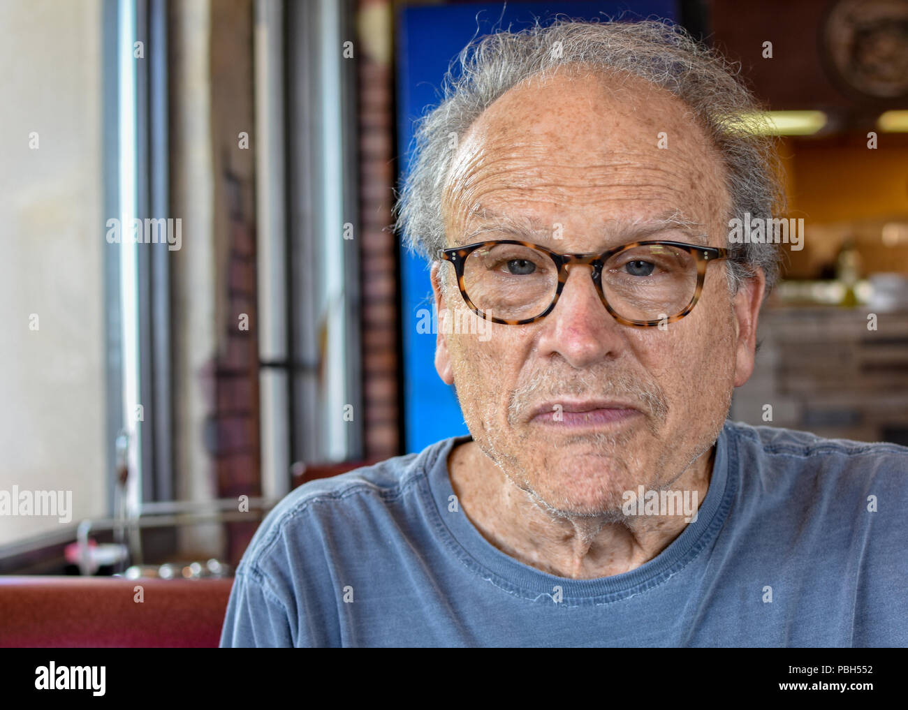 older man with glasses Stock Photo - Alamy