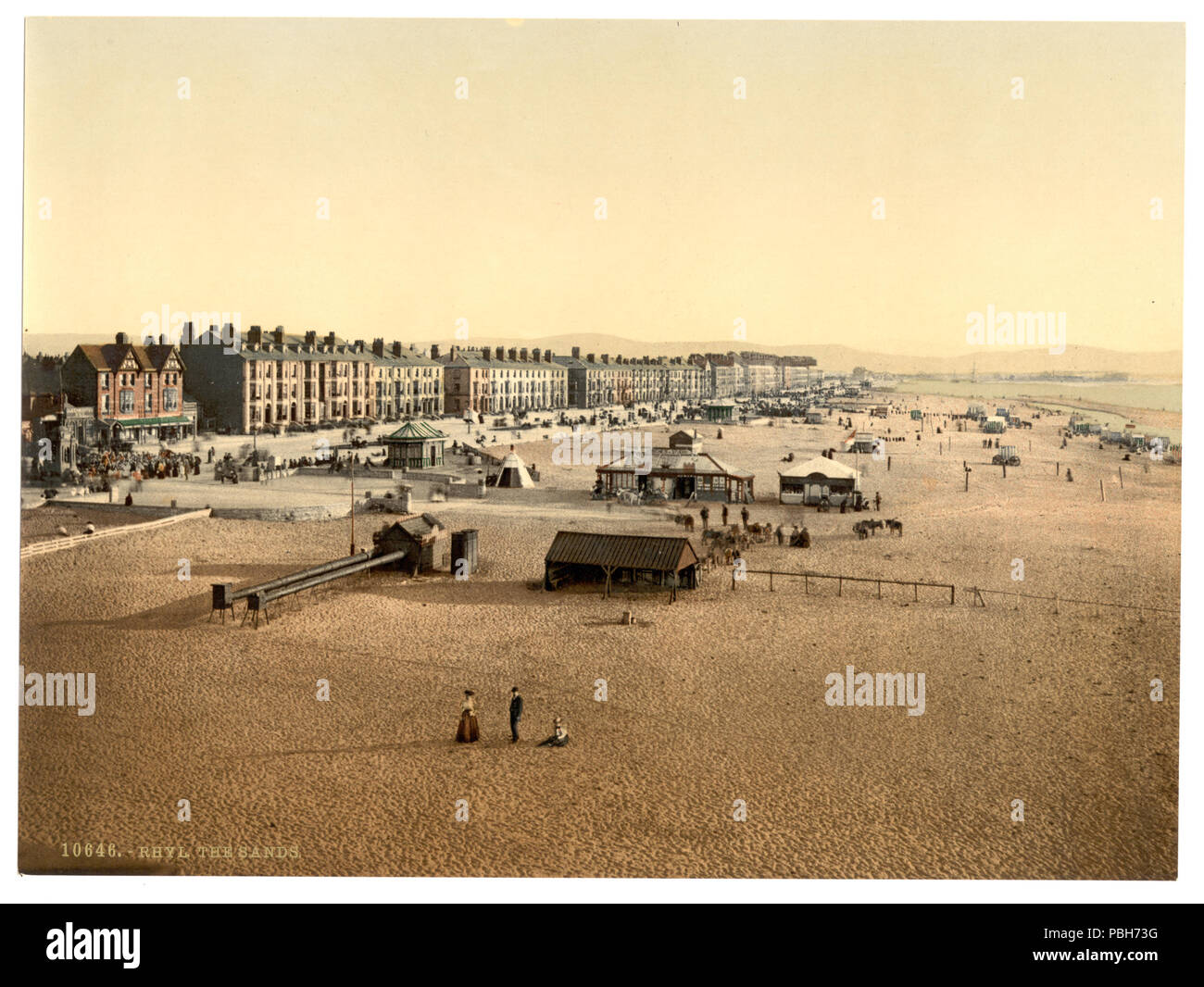Rhyl seafront hi-res stock photography and images - Alamy