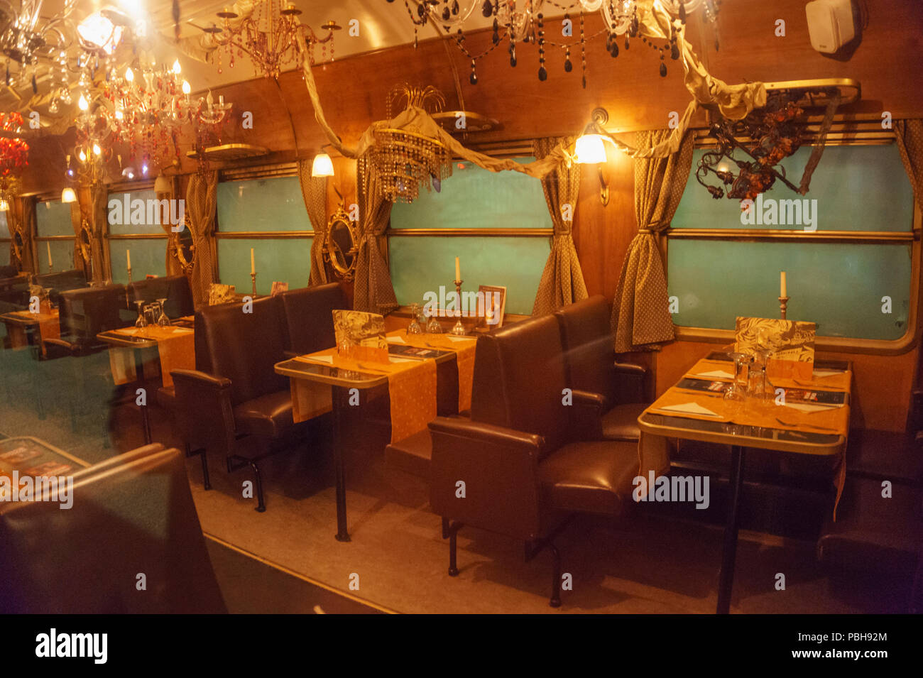 Wagon restaurant hi-res stock photography and images - Alamy