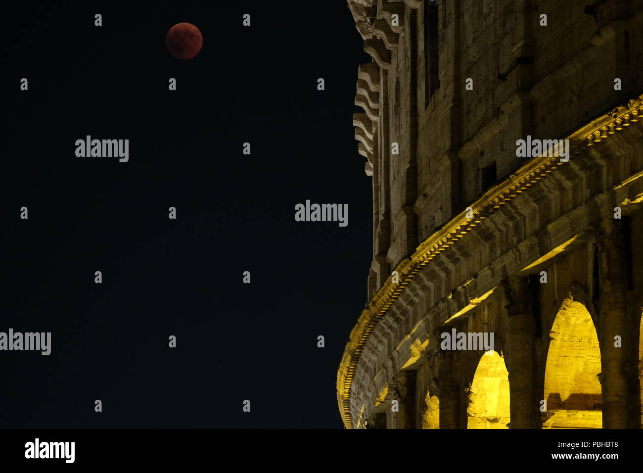 Italy full moon hi-res stock photography and images - Alamy