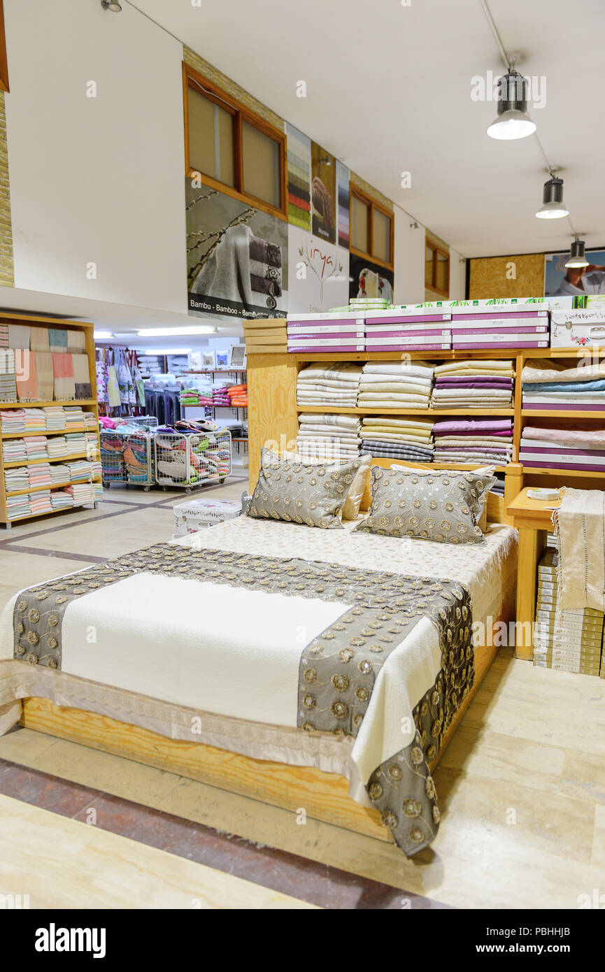 Market shop pamukkale turkey hi-res stock photography and images - Alamy