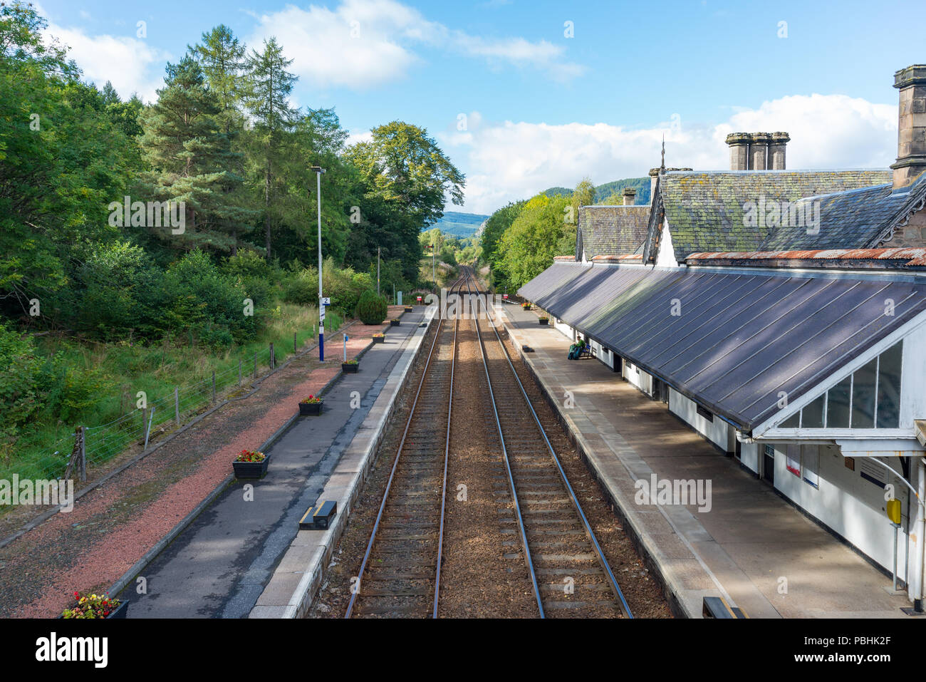 Dunkeld Scotland Train Station Rails Stock Photo - Alamy